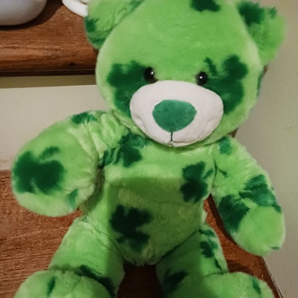 Build-A-Bear | Toys | Build A Bear Lucky Shamrock Green Plush Bear ...